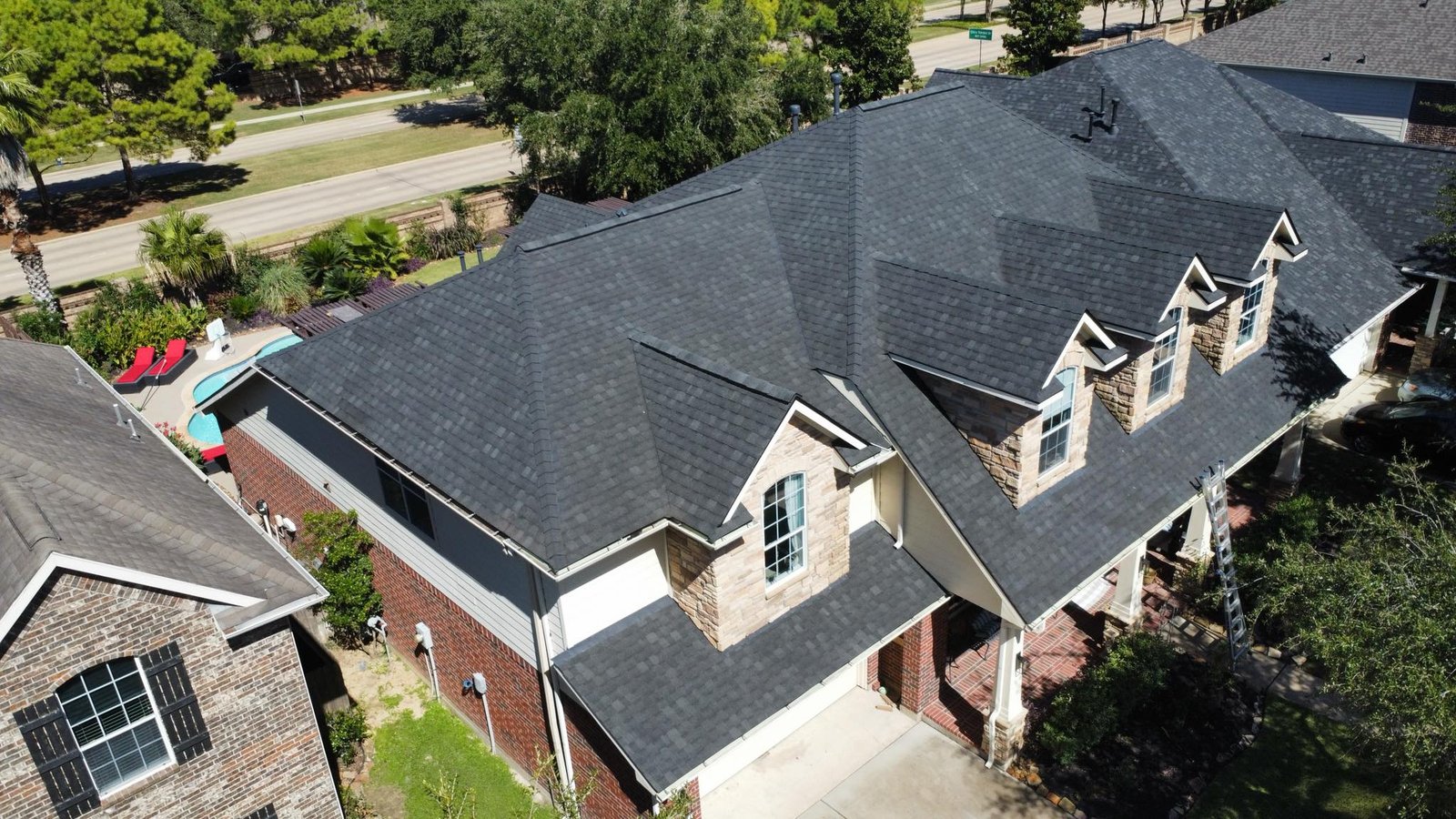 Boss Roofing